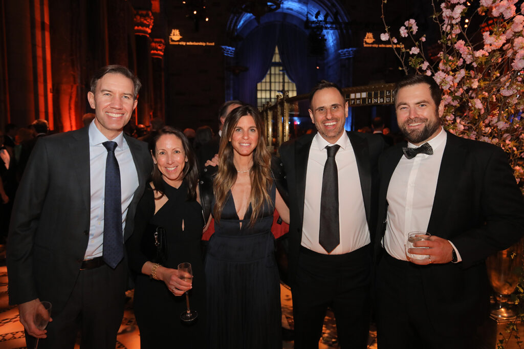 FRIENDS Gala Photos | Inner-City Scholarship Fund